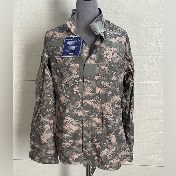 American Apparel | Jackets & Coats | Us Army Military Digital Flame ...